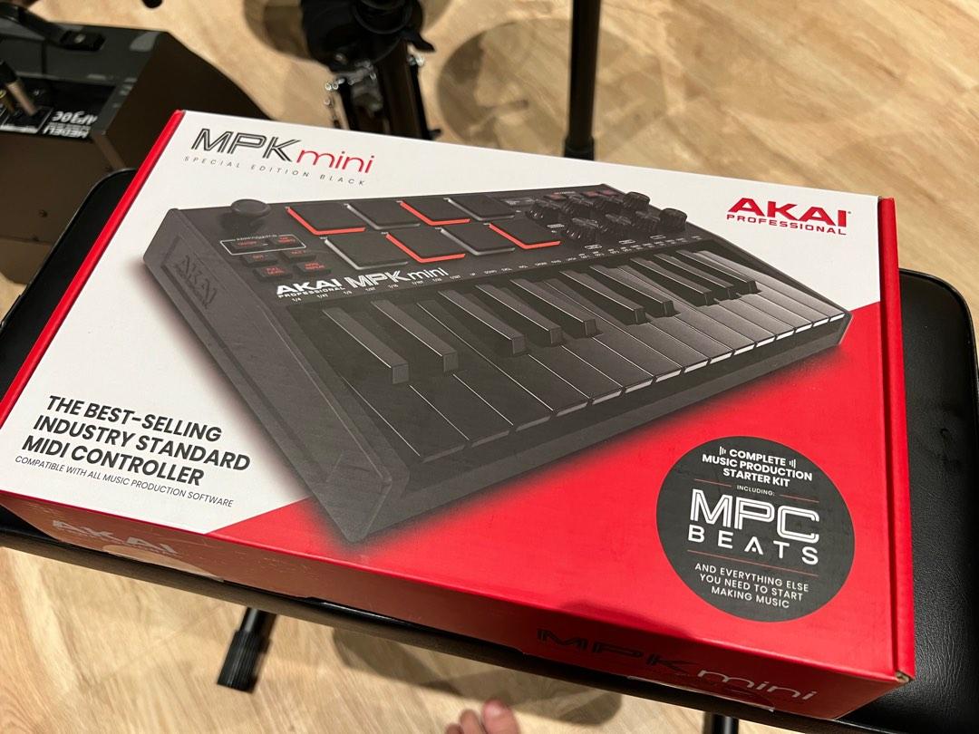 MPK Mini Limited Edition Black, Hobbies & Toys, Music & Media, Musical ...