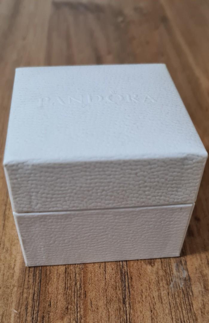 Pandora boxes 5x5 cm, Women's Fashion, Jewelry & Organisers, Accessory ...