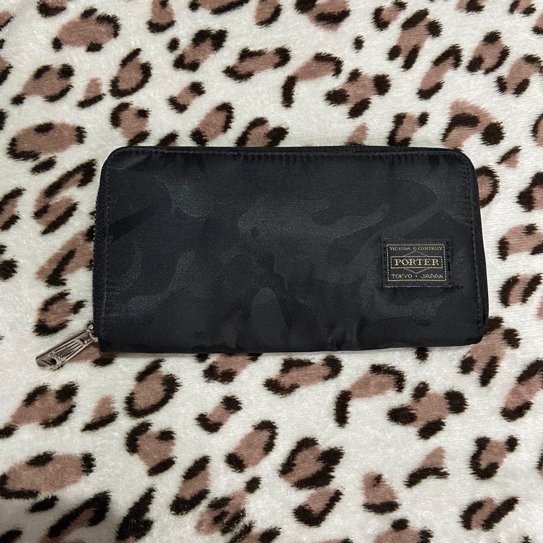 Porter Long Wallet, Announcements on Carousell