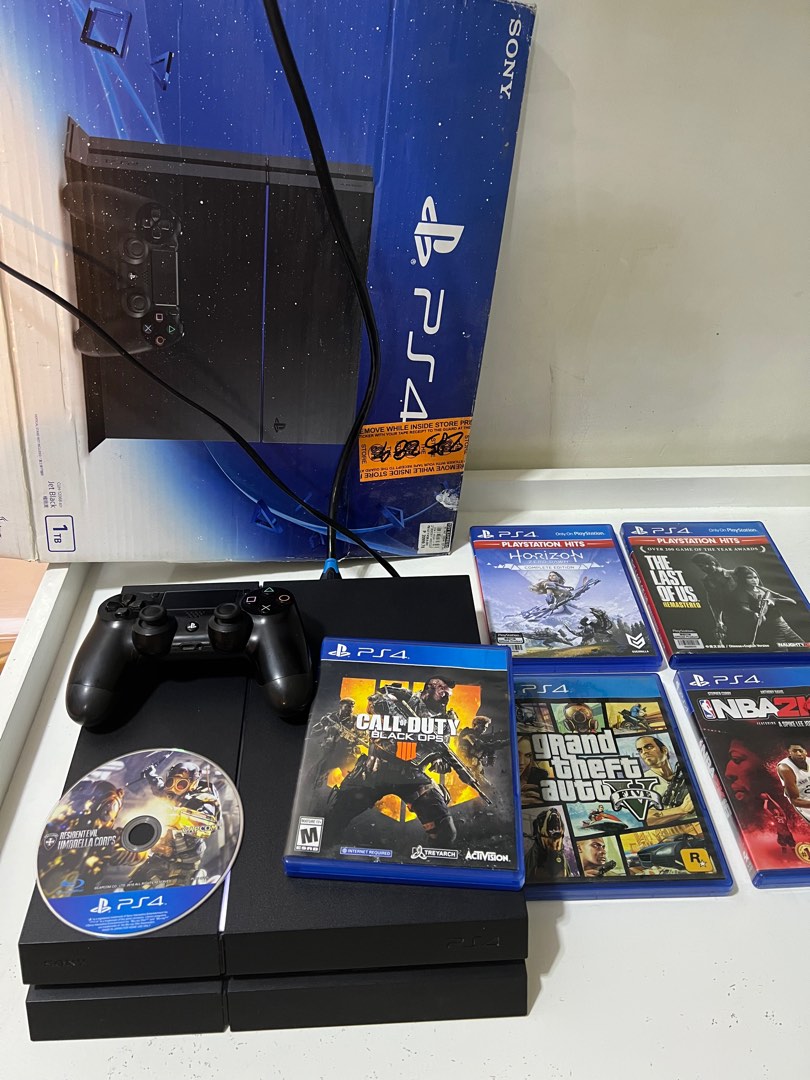 PS4 Original - 1TB (Jet Black), Video Gaming, Video Game Consoles ...