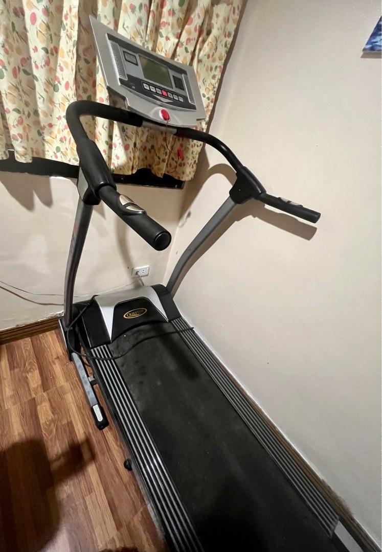 Questor M600i model Motorized Treadmill with uphill function, Sports ...