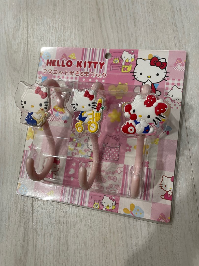 Sanrio Hello Kitty hangers s-hook, Furniture & Home Living, Home ...