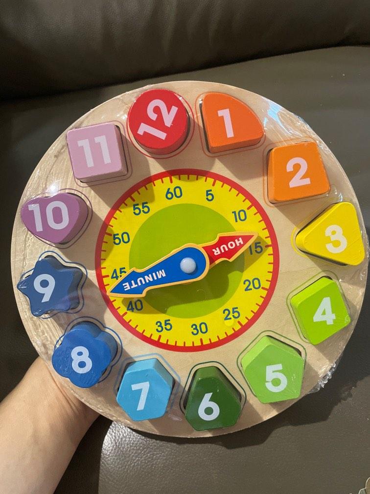 Shape sorting clock, Hobbies & Toys, Toys & Games on Carousell