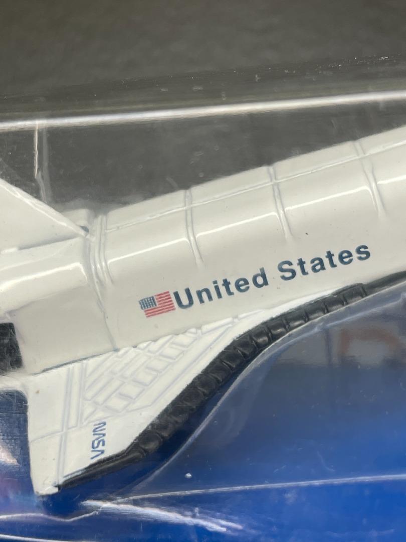 SIKU Space Shuttle Super Series Die-Cast Model #0817, Hobbies & Toys ...
