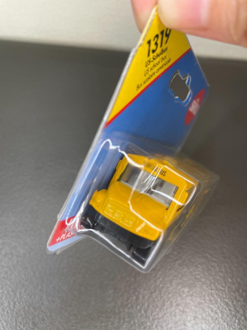 SIKU US School Bus Die-Cast Toy Vehicle Model #1319, Hobbies & Toys ...