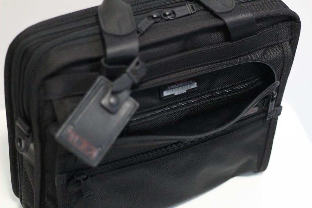 Tumi 26121DH - Alpha 14" Expandable Laptop Bag / 13" laptop brief ...