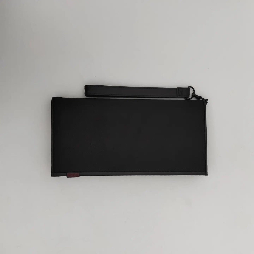 TUMI original zip travel case, Men's Fashion, Watches & Accessories ...