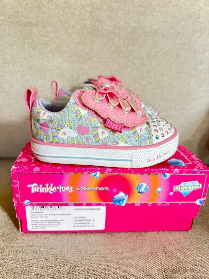 Twinkle toes Shoes by Skechers, Bayi & Anak, Lainnya di Carousell