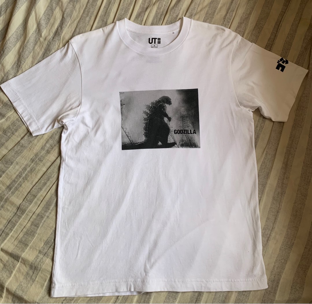 Uniqlo Godzilla T-shirt, Men's Fashion, Tops & Sets, Tshirts & Polo ...