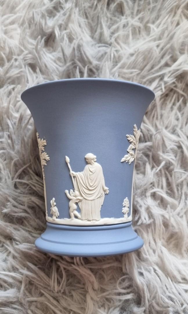 Vintage Wedgwood Jasperware Light Blue Vase, Furniture & Home Living, Home Decor, Vases ...