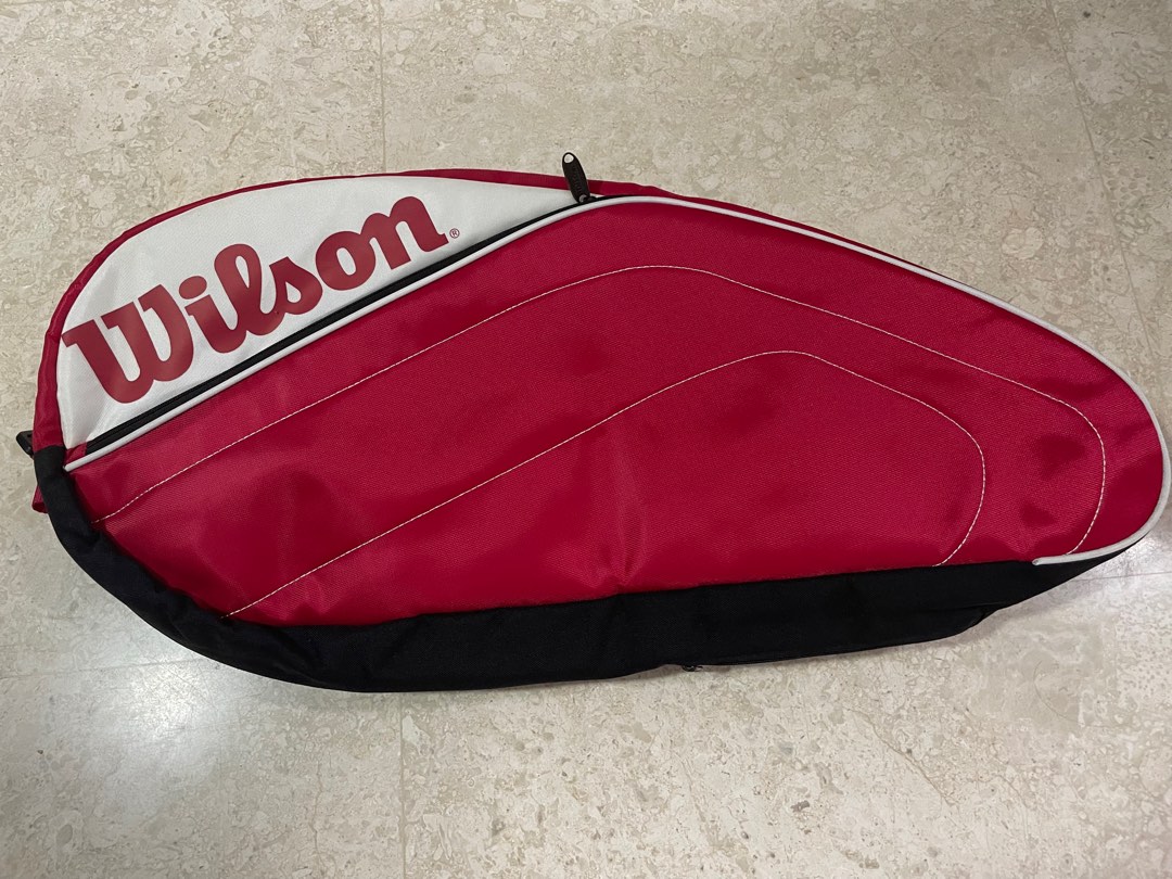 Wilson Tennis Bag, Sports Equipment, Sports & Games, Racket & Ball ...