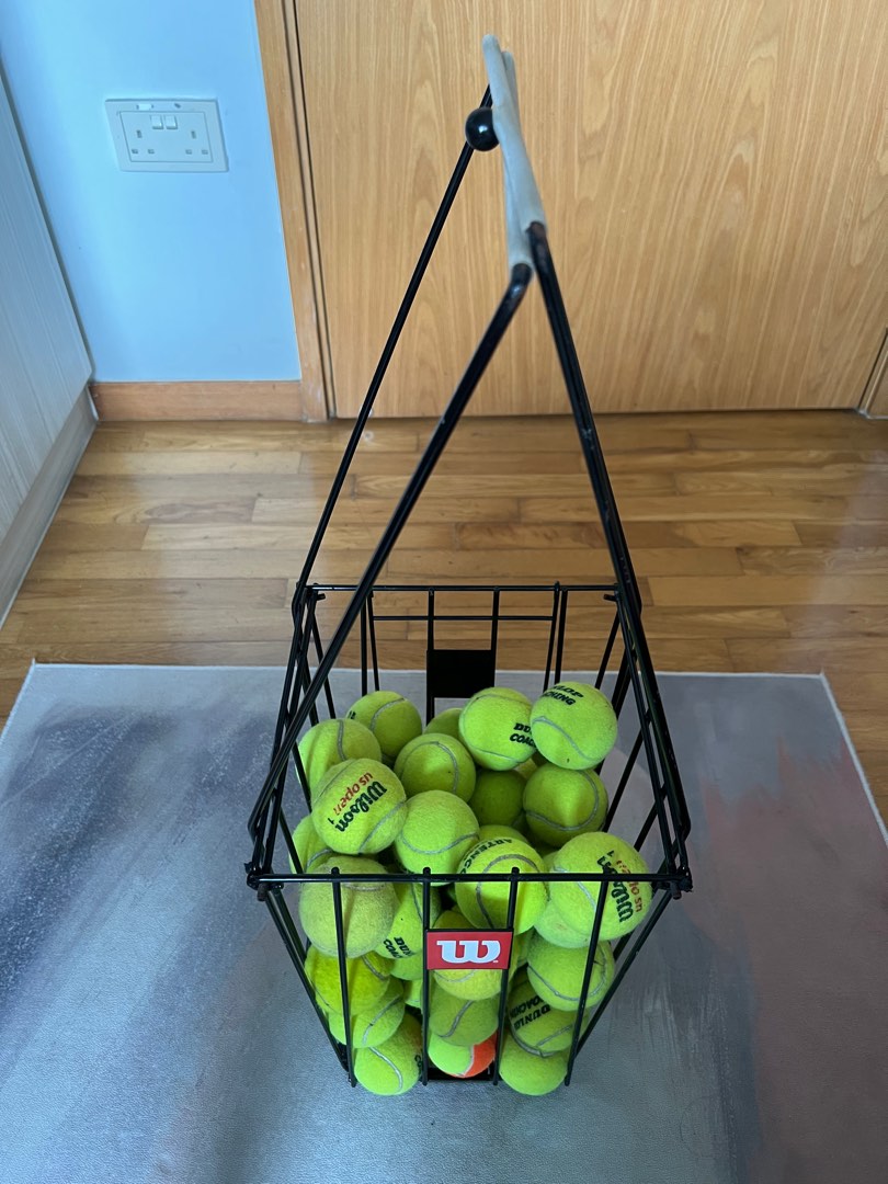 Wilson Tennis Ball Pick Up Hoper and Practice Balls!, Sports Equipment ...