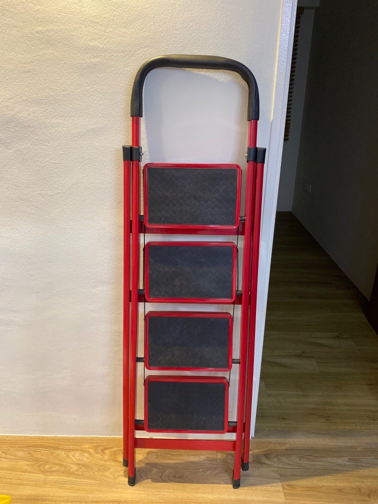 4 steps ladder, Furniture & Home Living, Home Improvement ...