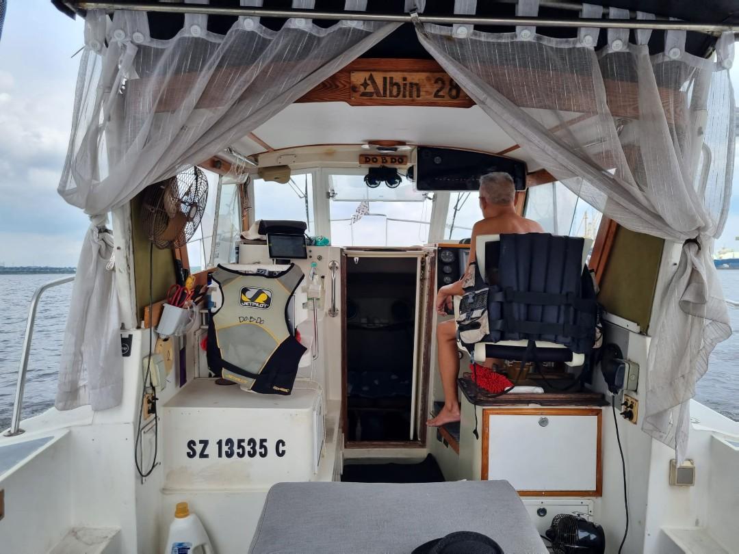 Albin 28 TE 1995, Everything Else on Carousell
