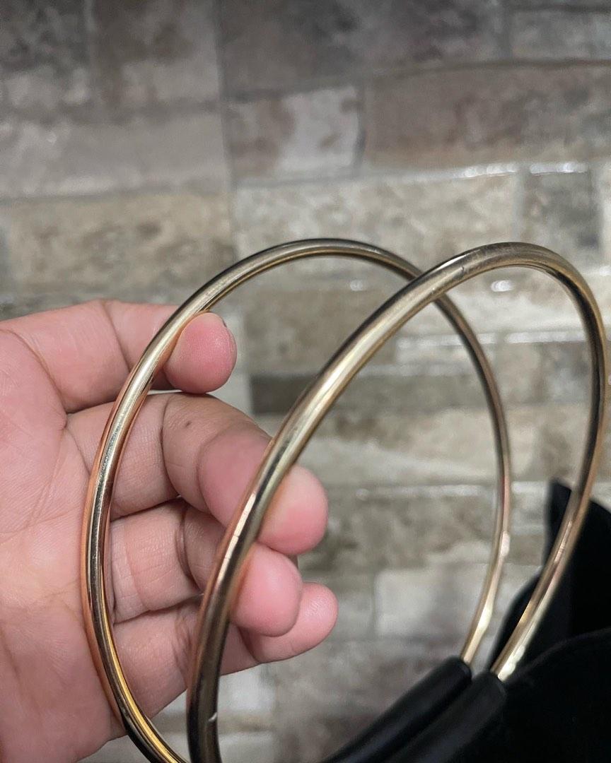 Auth CAROLINA HERRERA Good Girl Black velvet hoop handbag, Luxury, Bags ...