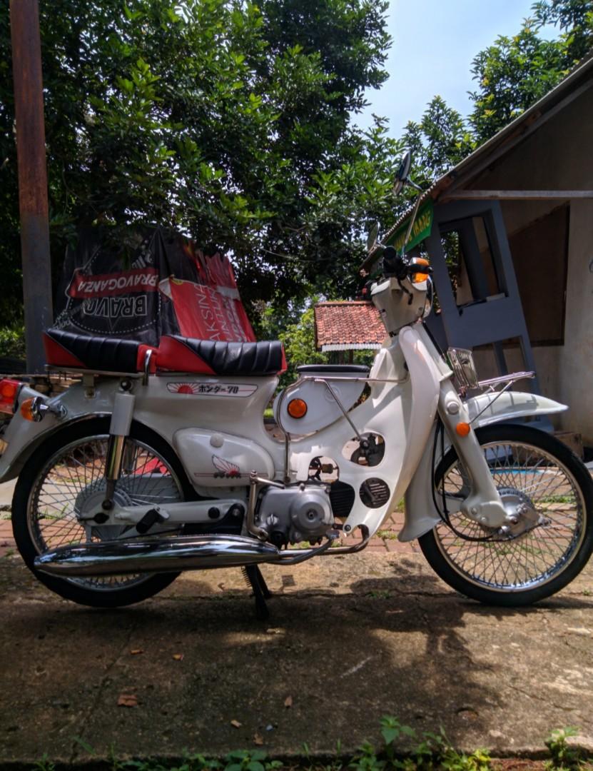 basic honda C70, Motor di Carousell
