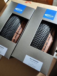 (Birdy 18 inch) Billy Bonkers Black 18x2.00 Folding Tyre 50-355 for 18 inch Bike, Sports ...