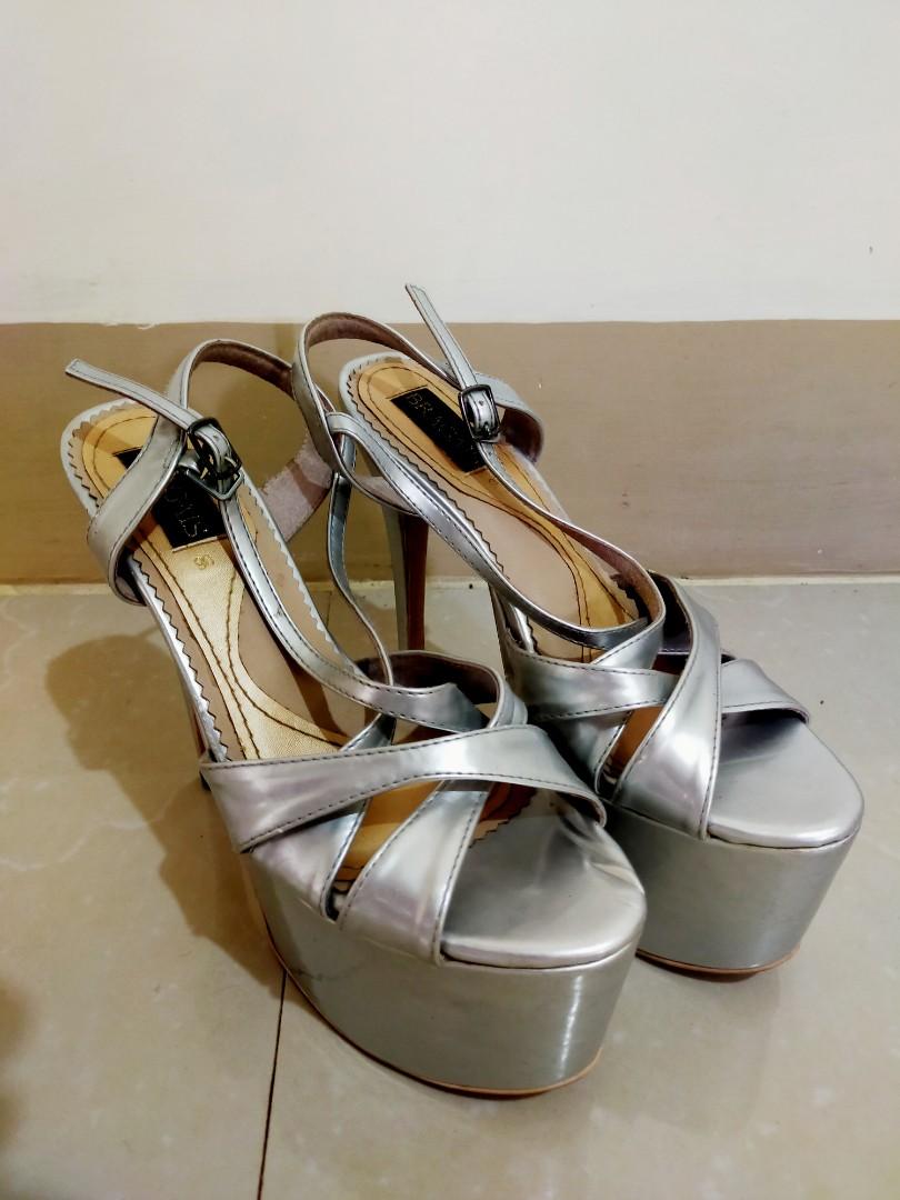 Bragais Pageant Heels (Silver) 6 Inches Size 9, Women's Fashion ...