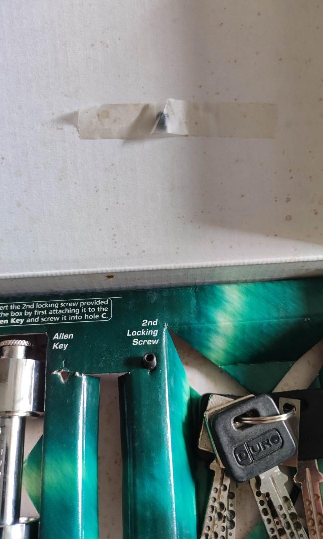 Brand New Solid Duro Lock with computerized keys, Furniture & Home ...