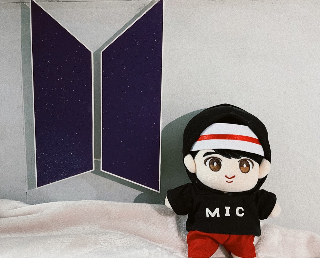 BTS Jin KPop Doll Mic Drop, Hobbies & Toys, Memorabilia & Collectibles ...