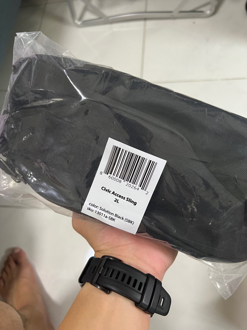 Evergoods Civic Access Sling 2 Black, Men's Fashion, Bags, Sling Bags ...