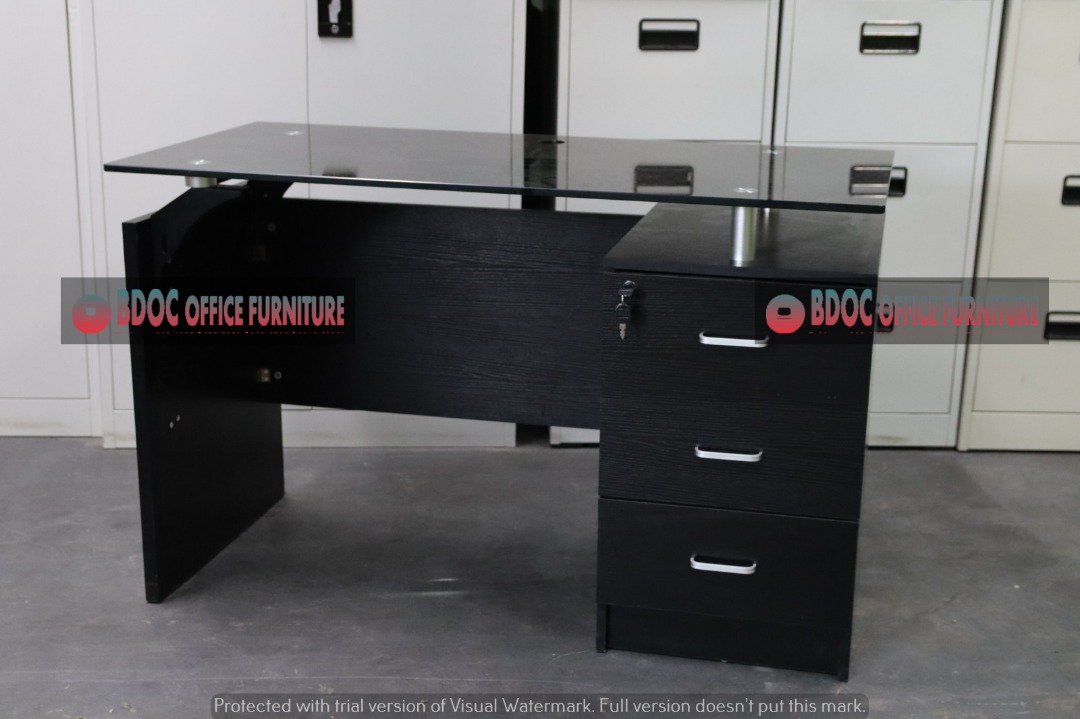 FREESTANDING TABLES // OFFICE TABLE // MEETING TABLE // PERSONAL TABLE ...