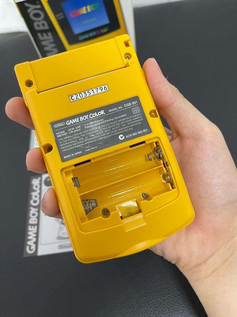 Gameboy Color Yellow with original box, Video Gaming, Video Game ...