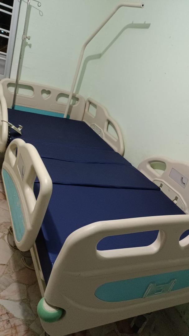 Giving away - used Motorised 3-Crank Split Rails Bed, Health ...