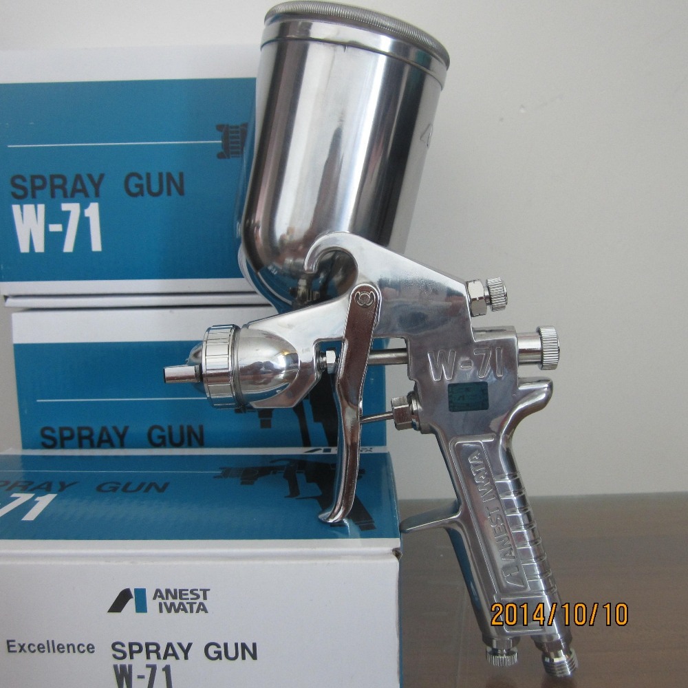 Iwata Spray Gun, Commercial & Industrial, Industrial Equipment on Carousell