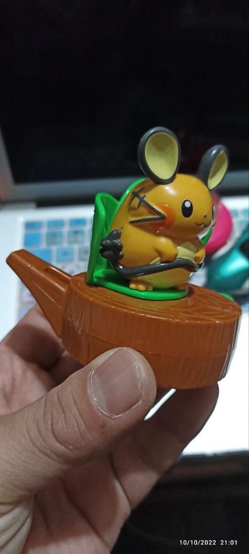 Japan Toys Assortment #03 (Raichu, Dokin-Chan, Crayon Shin Chan, Train ...