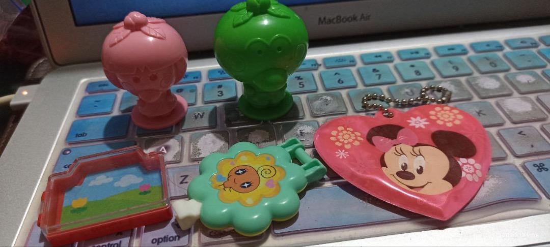 Japan Toys Assortment #04 (Princess Peach Toadstool, Anpanman, Minnie ...