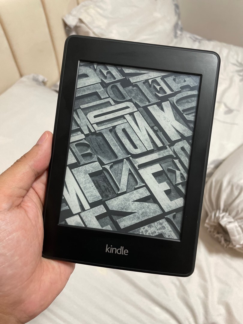 Kindle Paperwhite 2nd Gen (2013), Mobile Phones & Gadgets, E-Readers on ...