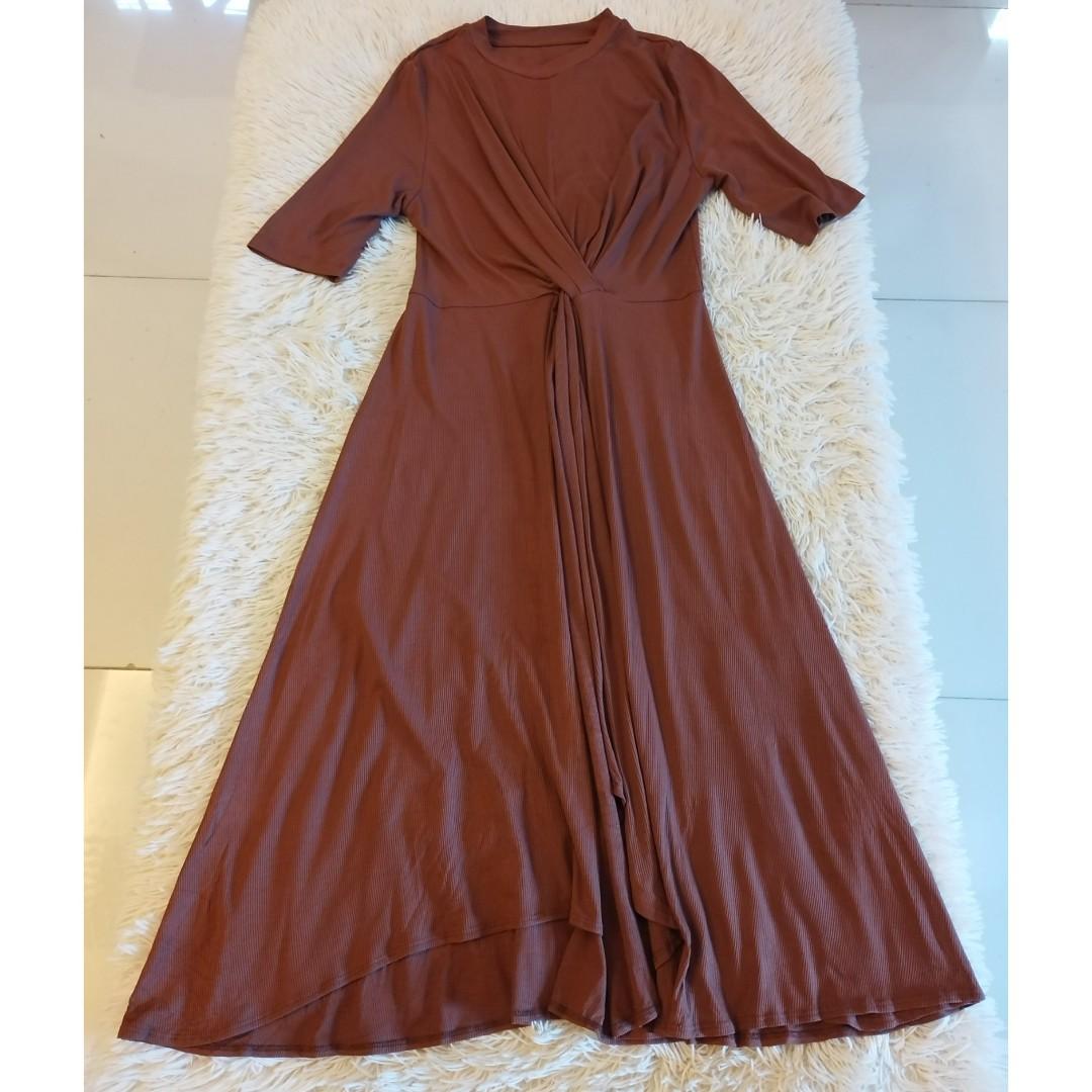 MOTF PREMIUM BAMBOO FIBER TWIST DRESS, Women's Fashion, Dresses & Sets ...