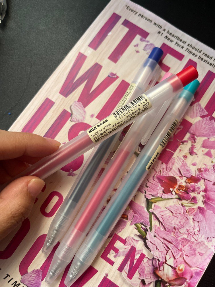 Muji pens 0.5mm, Hobbies & Toys, Stationary & Craft, Craft Supplies ...
