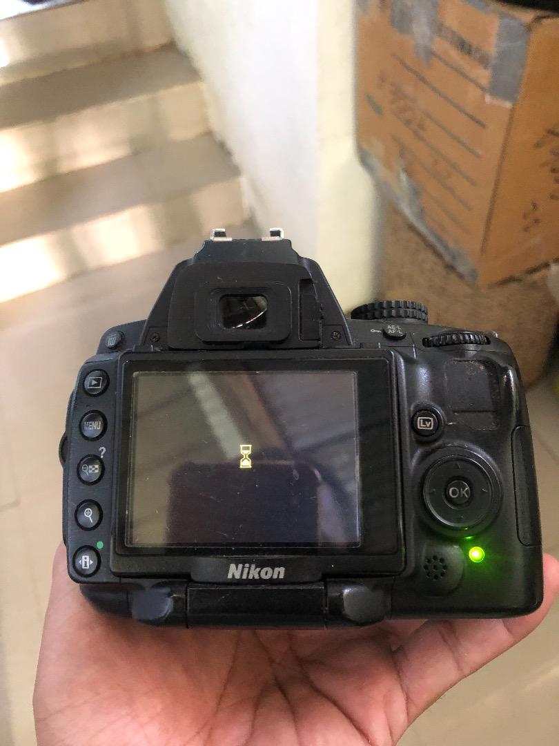 Nikon D500 for parts, Photography, Cameras on Carousell