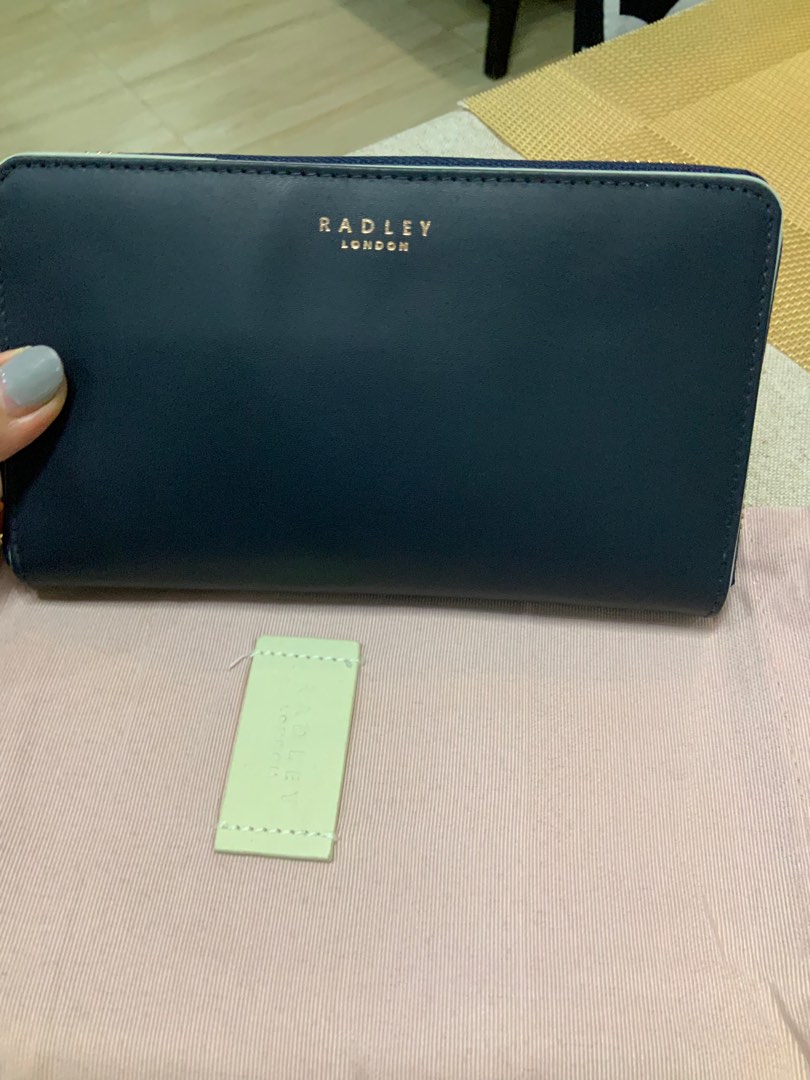 Radley london wallet, Women's Fashion, Bags & Wallets, Wallets & Card ...