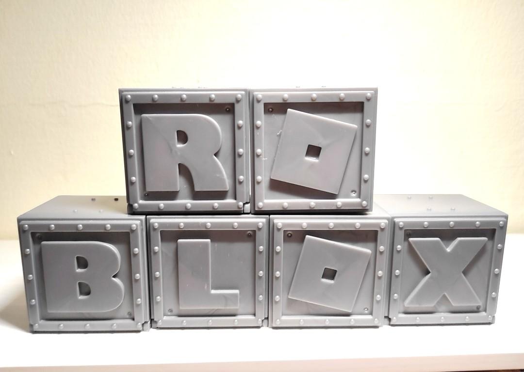 Roblox Box / Container, Hobbies & Toys, Toys & Games on Carousell