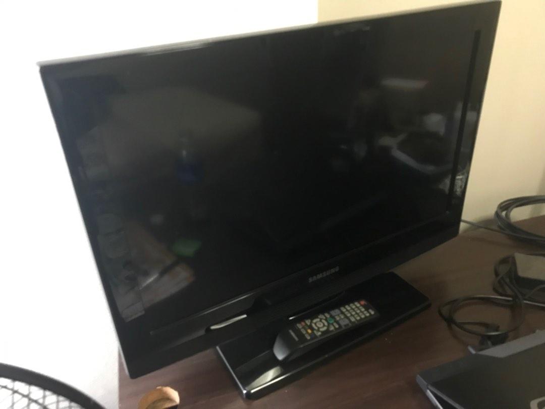 Samsung 26inch HD TV, TV & Home Appliances, TV & Entertainment, TV on ...