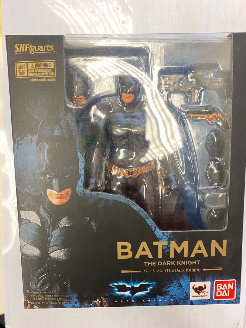 SHF Batman The Dark Knight 蝙蝠俠, 興趣及遊戲, 玩具 & 遊戲類 - Carousell