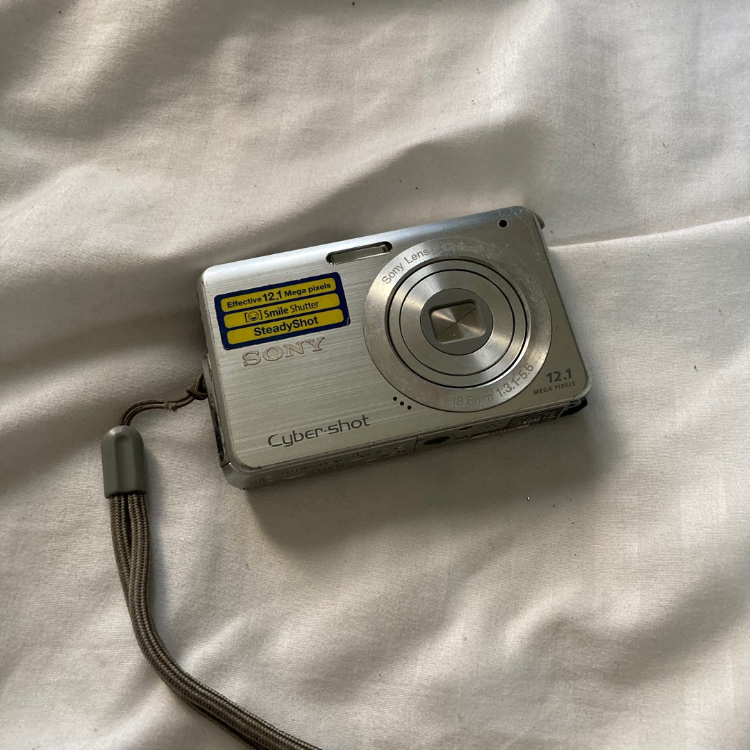 Sony Cybershot DSC-W190, Photography, Cameras on Carousell