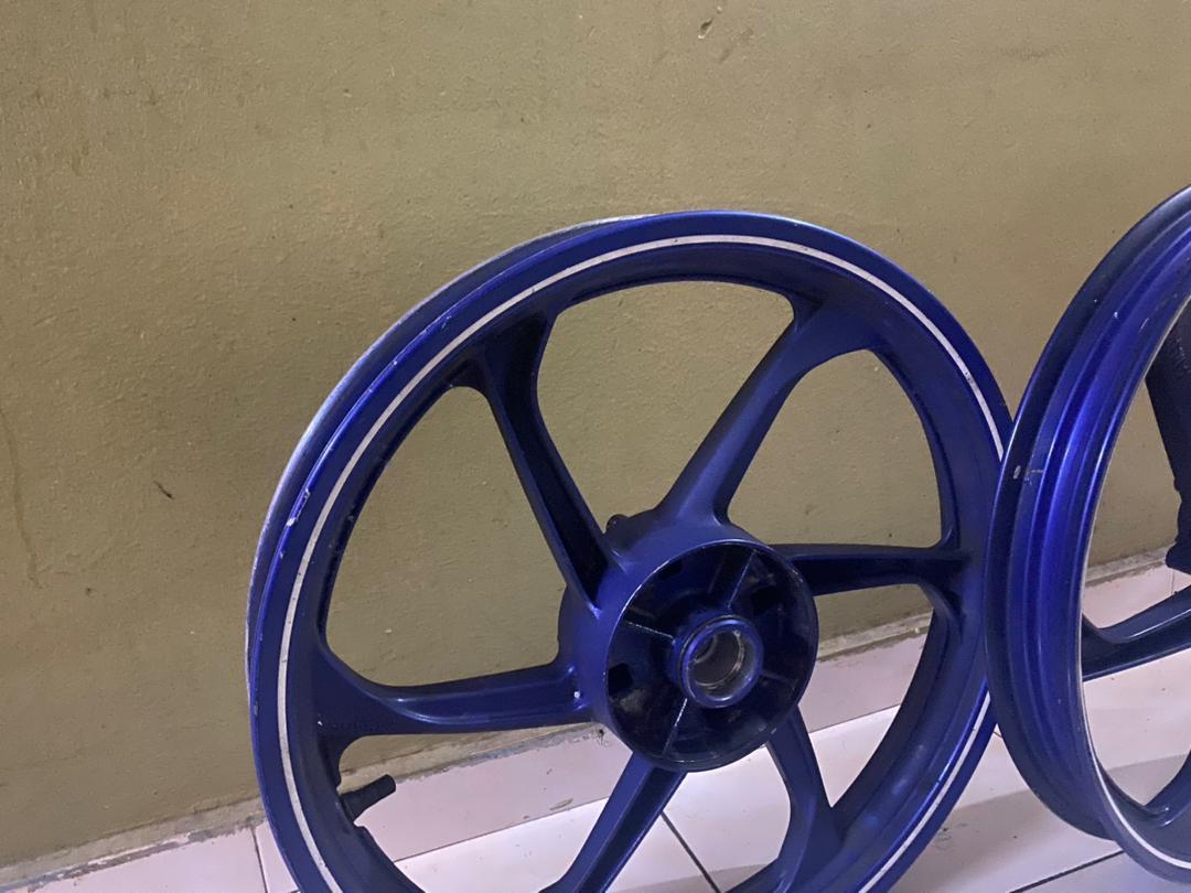 Sportrim 125zr 6 batang siap tayar, Motorbikes on Carousell