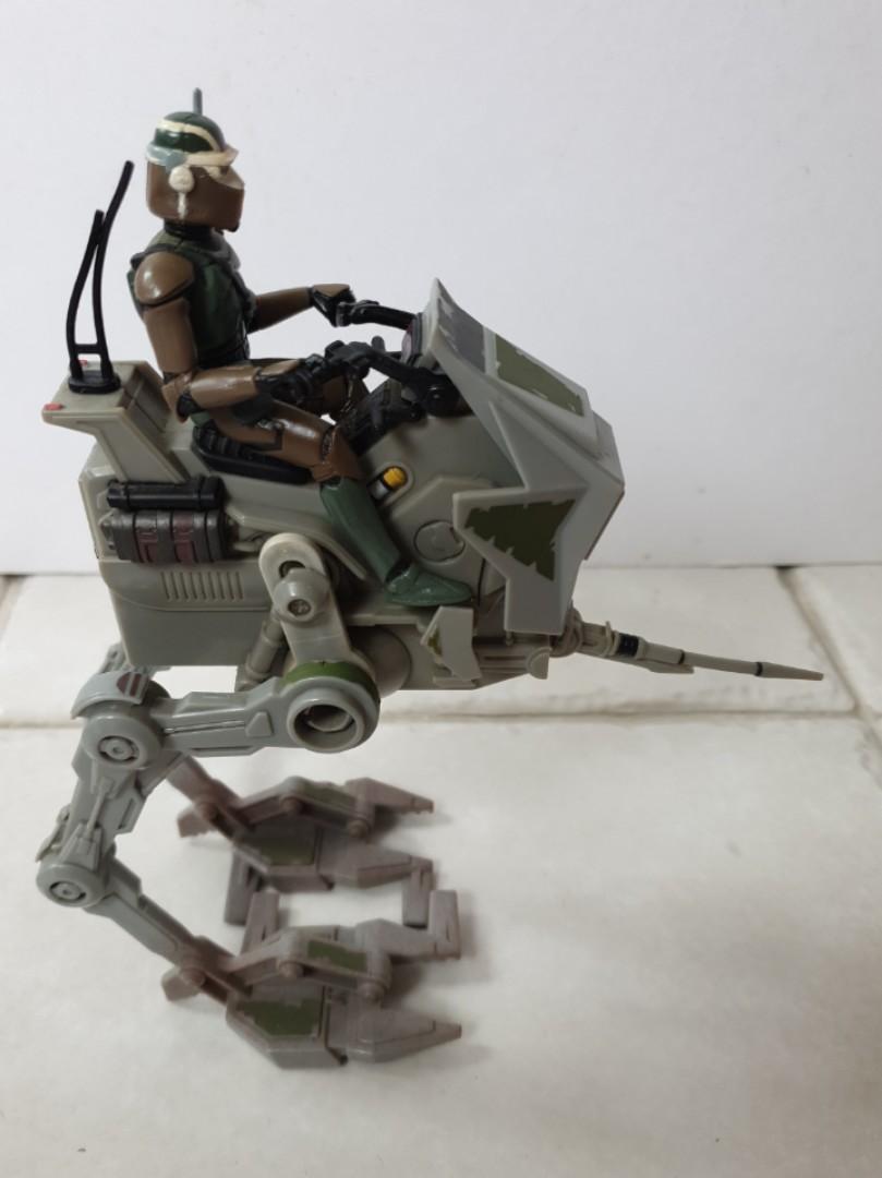 Star Wars AT-RT Assault Clone Walker Hasbro, Hobbies & Toys, Toys ...