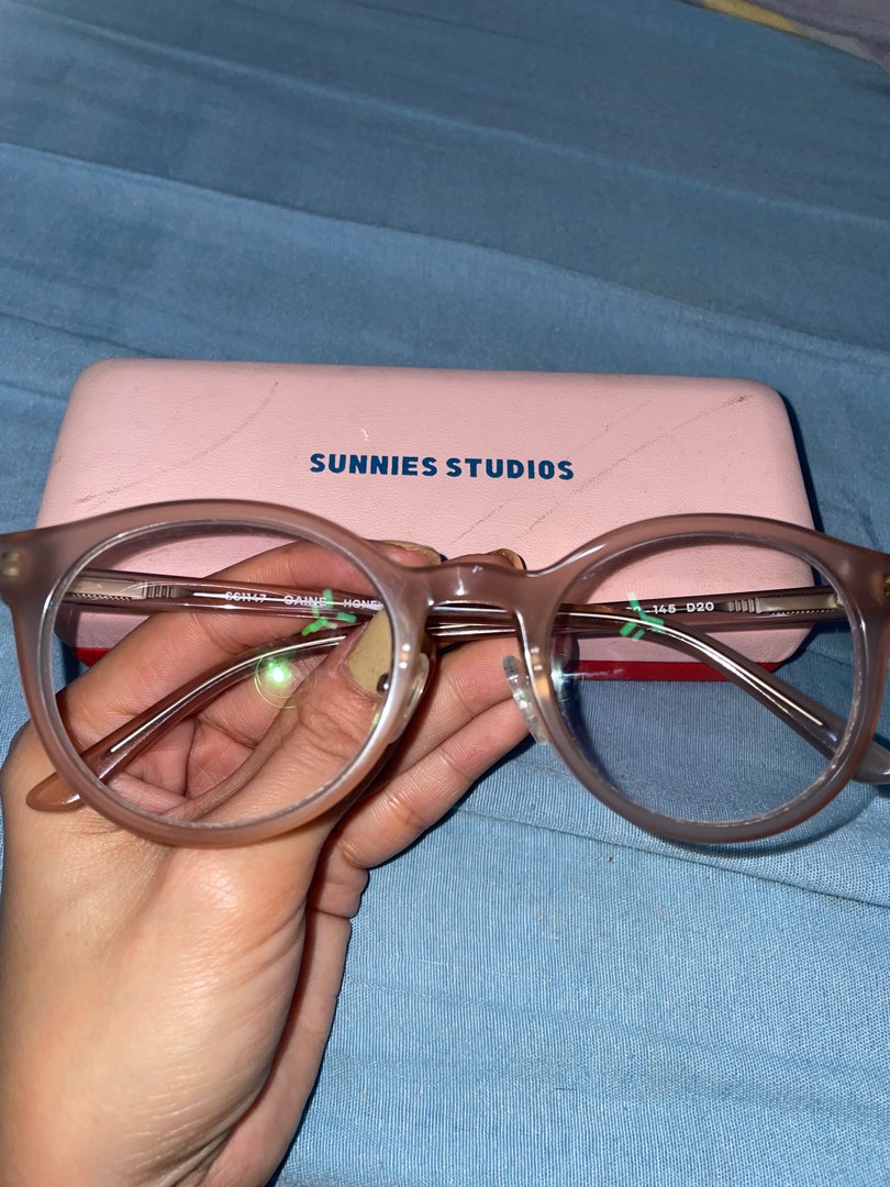Sunnies Caine Honey, Beauty & Personal Care, Vision Care on Carousell