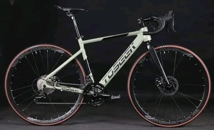 TOSEEK GEMERA ROADBIKE, Sports Equipment, Bicycles & Parts, Bicycles on ...