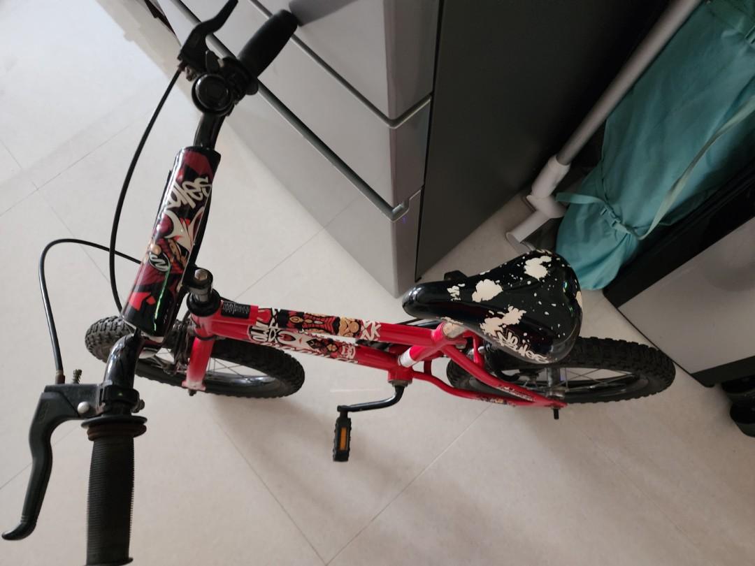 Toys R us bicycle, 運動產品, 單車及配件, 單車 - Carousell
