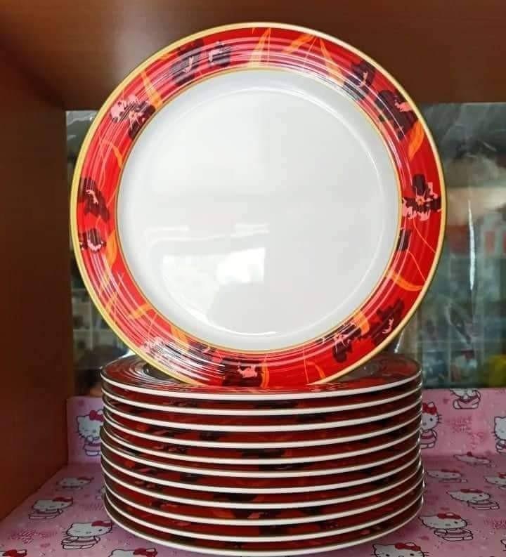 Tupperware Dinner Plates, Furniture & Home Living, Kitchenware ...