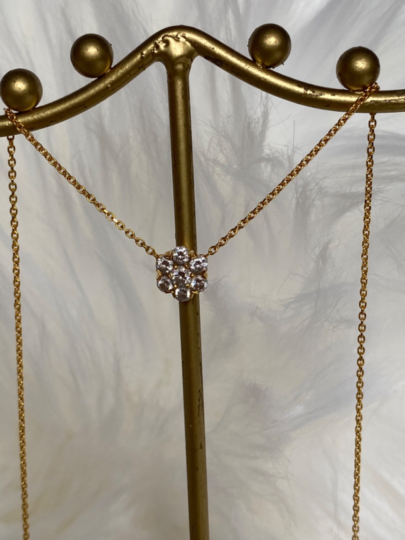 Van Cleef & Arpels VCA Fleurette Diamond Necklace, Women's Fashion ...