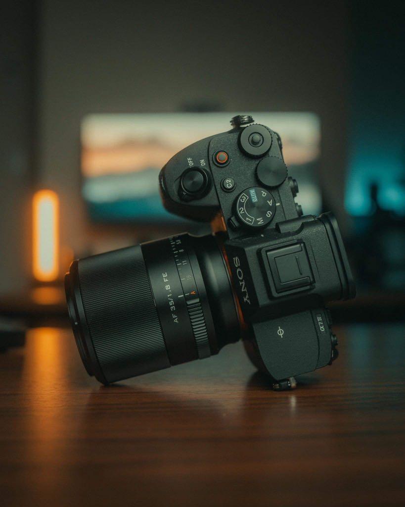 Viltrox 35mm F1.8 FE, Photography, Lens & Kits on Carousell