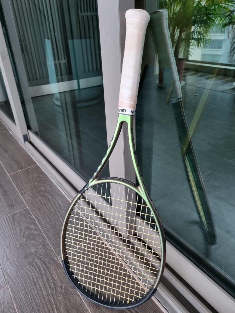 Wilson Blade 98 v8 Tennis Racquet - Great Condition - 18x20 String ...