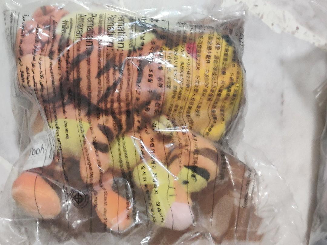 Winnie the Pooh Huggies Buddies, Hobbies & Toys, Toys & Games on Carousell